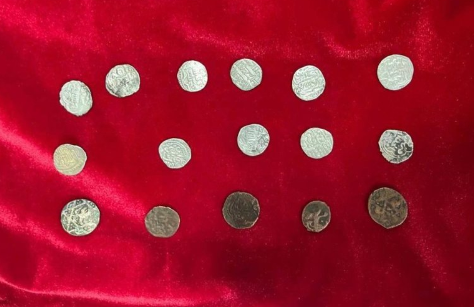 Encuentran un tesoro de la época de la Horda de Oro – El Argentino Diario