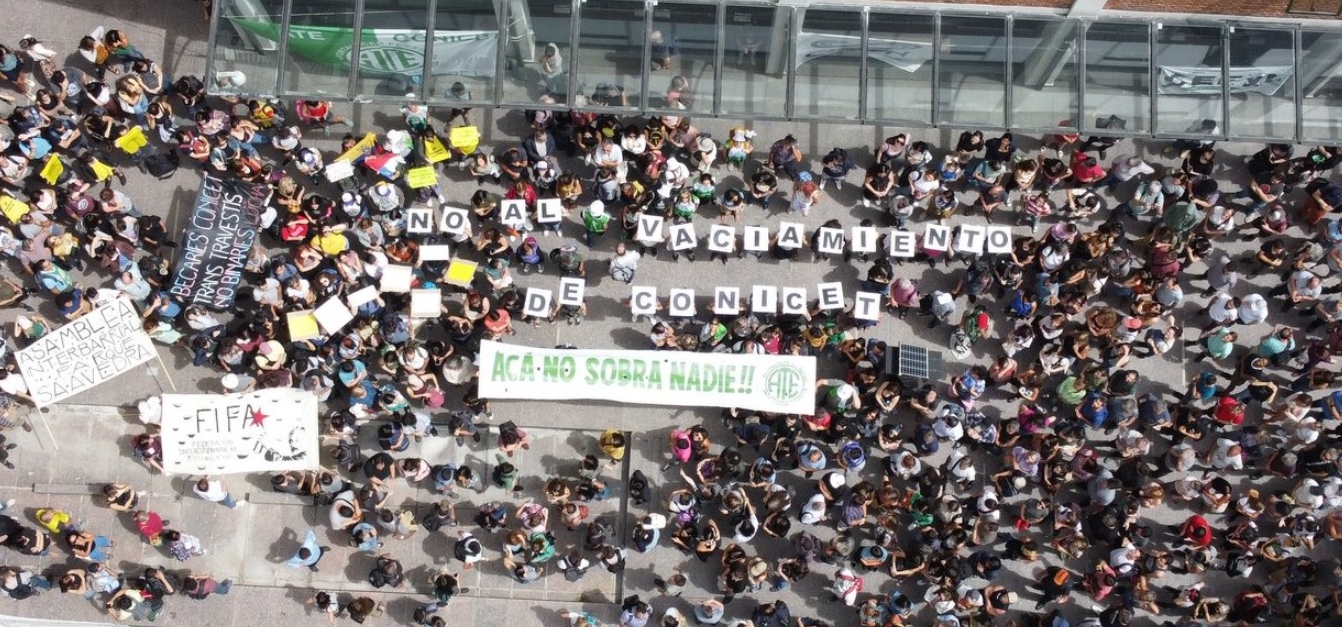 Conicet protesta en medio del furor por el streaming submarino – El ...