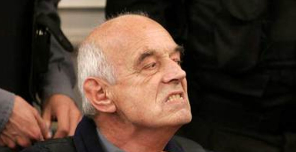 Von Wernich: el Servicio Penitenciario respaldó al genocida de la ...